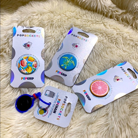 PopSocket | Accessories | Popsockets 3 New Pops With New Pop Chain ...